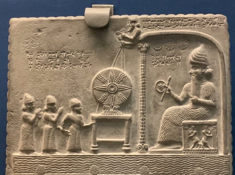 THE ROBE OF LIGHT IN THE BRITISH MUSEUM - William Henry